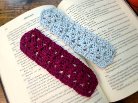 35 Crochet Patterns For Book Lovers - Two Brothers Blankets